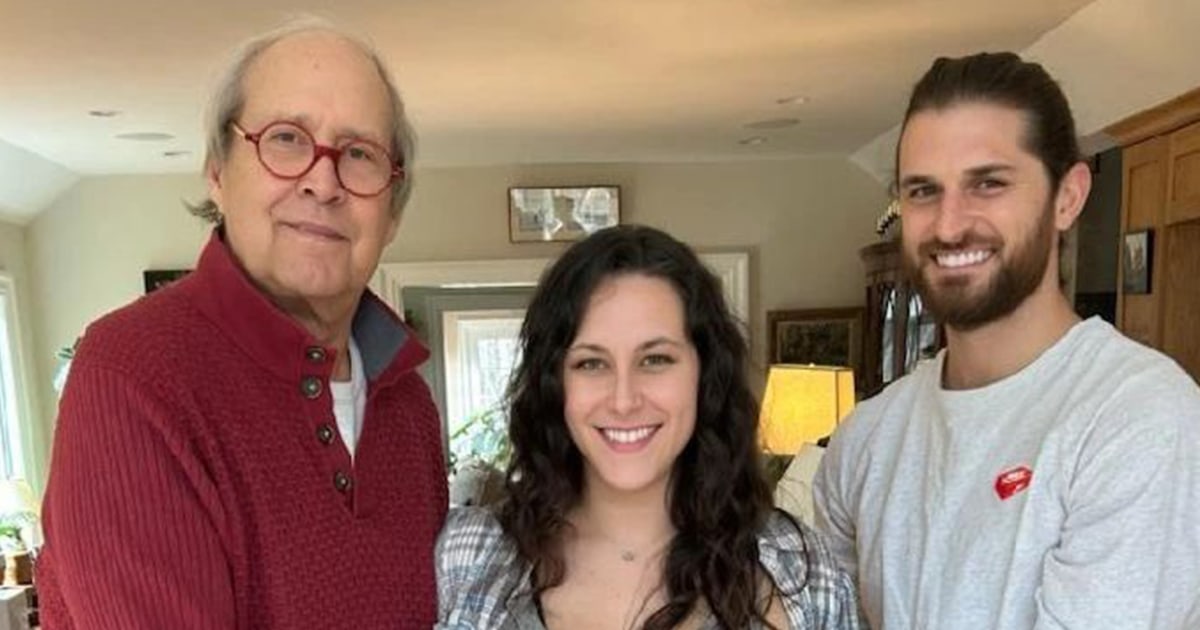 Chevy Chase Reveals He's Going To Be A Granddad