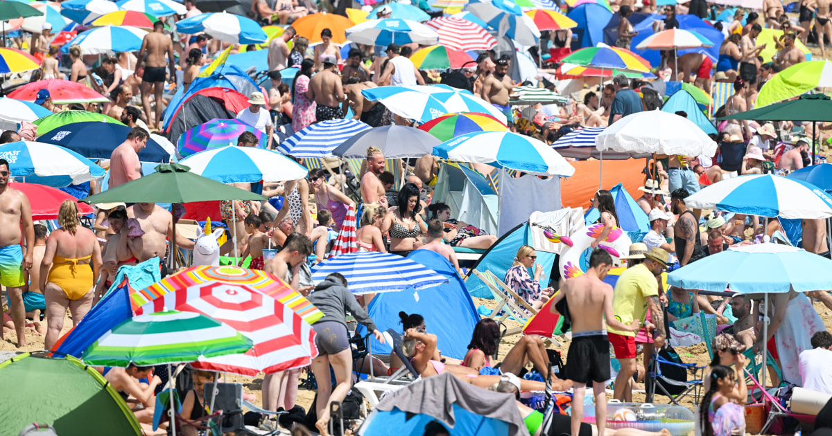 Beach Etiquette Rules: The Dos and Don'ts of Summer Beach Days