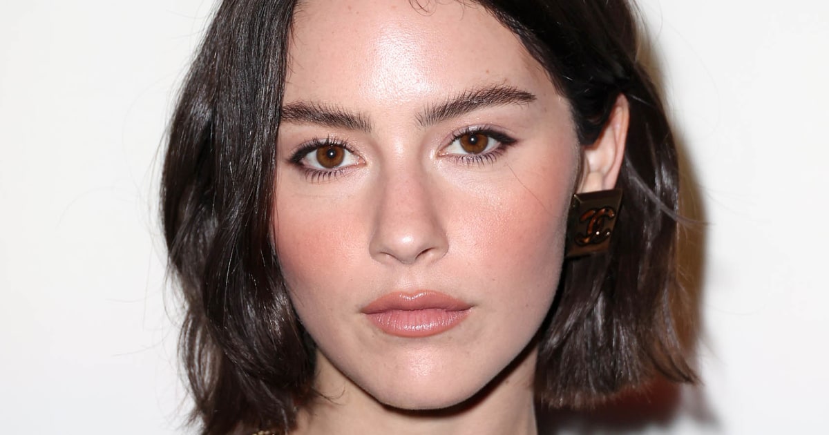 Gracie Abrams ‘Close to You’ Meaning: Story Behind Her Long-Awaited Song