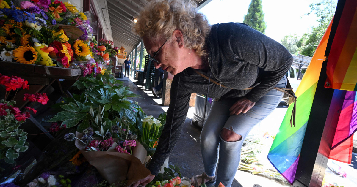 California Woman Lauri Carleton Killed For Flying Pride Flag. Now Her ...