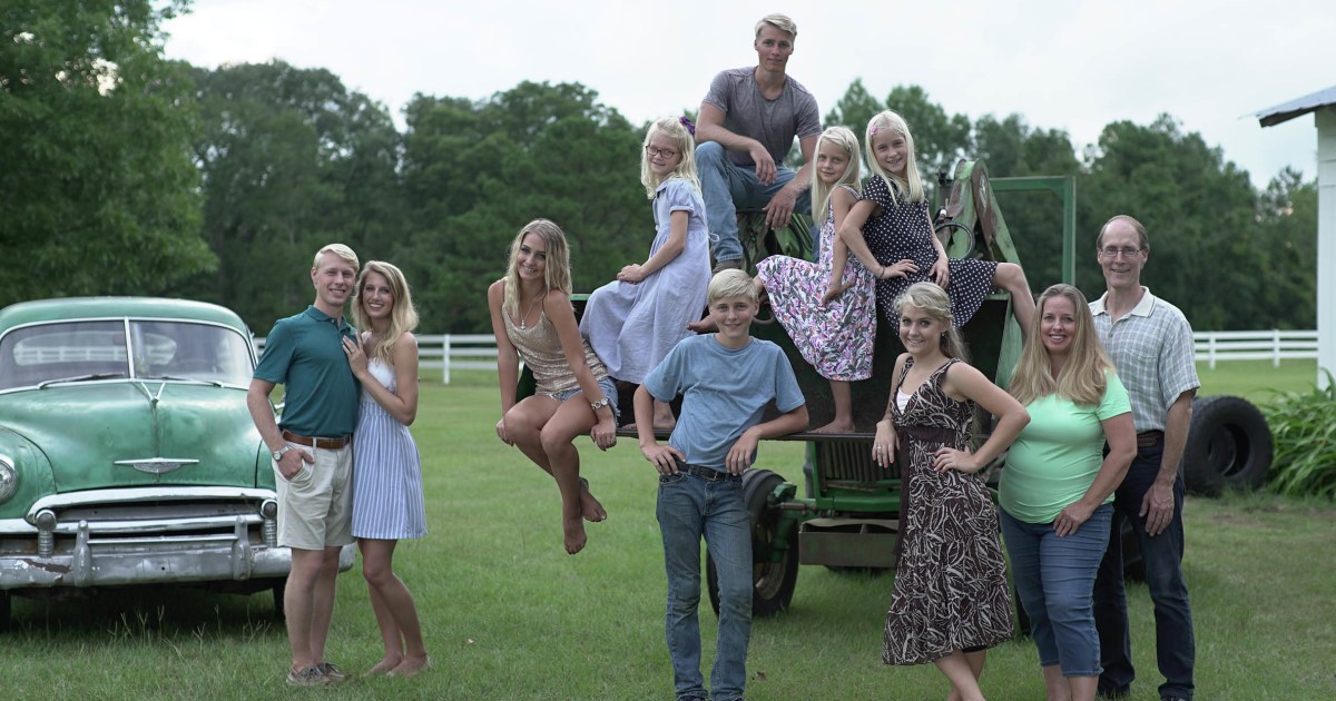 'Welcome to Plathville': Meet The Plath Family From TLC Show