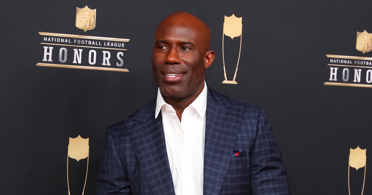 Terrell Davis Says He Was Handcuffed, Removed From United Flight After ...
