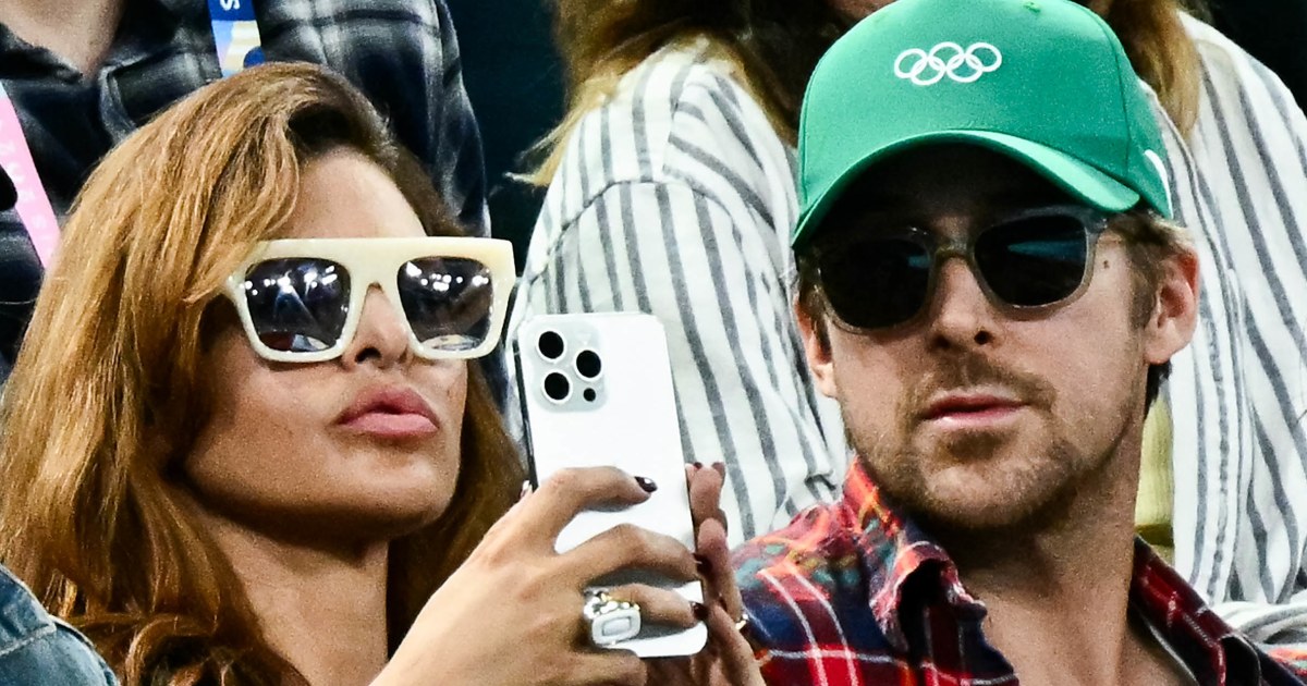 Ryan Gosling 's Kids With Eva Mendes: All About Their Daughters