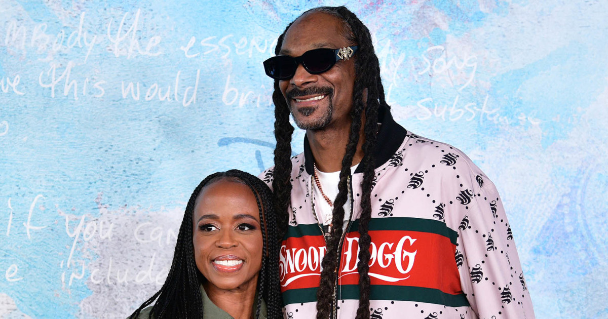 Who is Snoop Dogg's wife? All About Shante Broadus