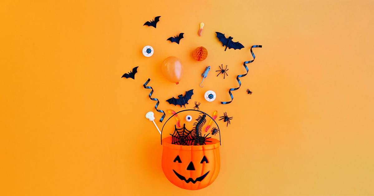 What Are 'Boo Baskets'? Parents Debate This Halloween Celebration