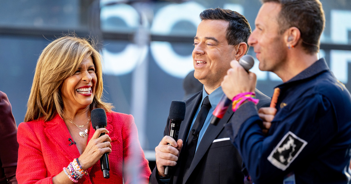 Hoda Kotb Shows Off Bracelet Coldplay's Chris Martin Gave Her