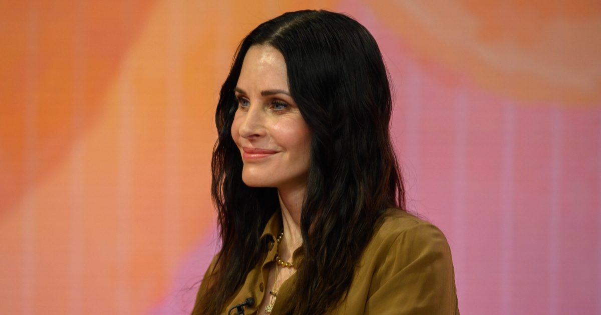 Courteney Cox shares her best cleaning hack ahead of the holidays