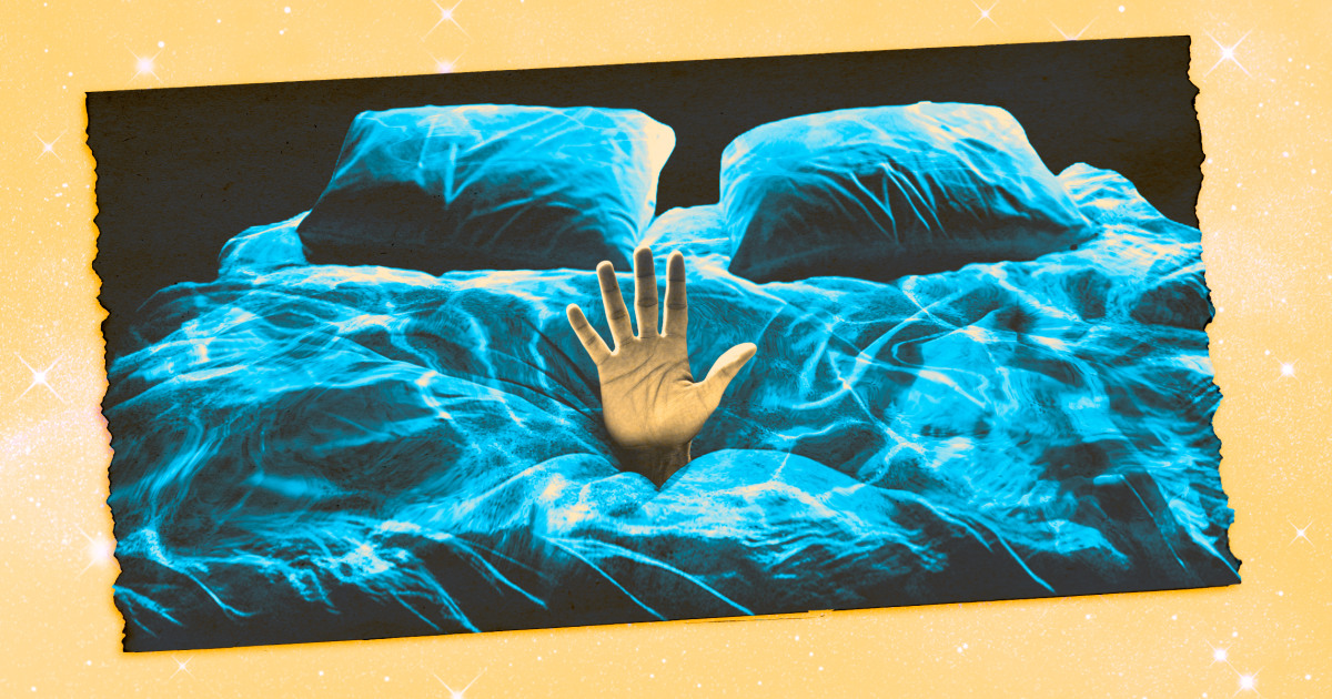 What Does It Mean To Dream You're Drowning? 7 Possible Explanations