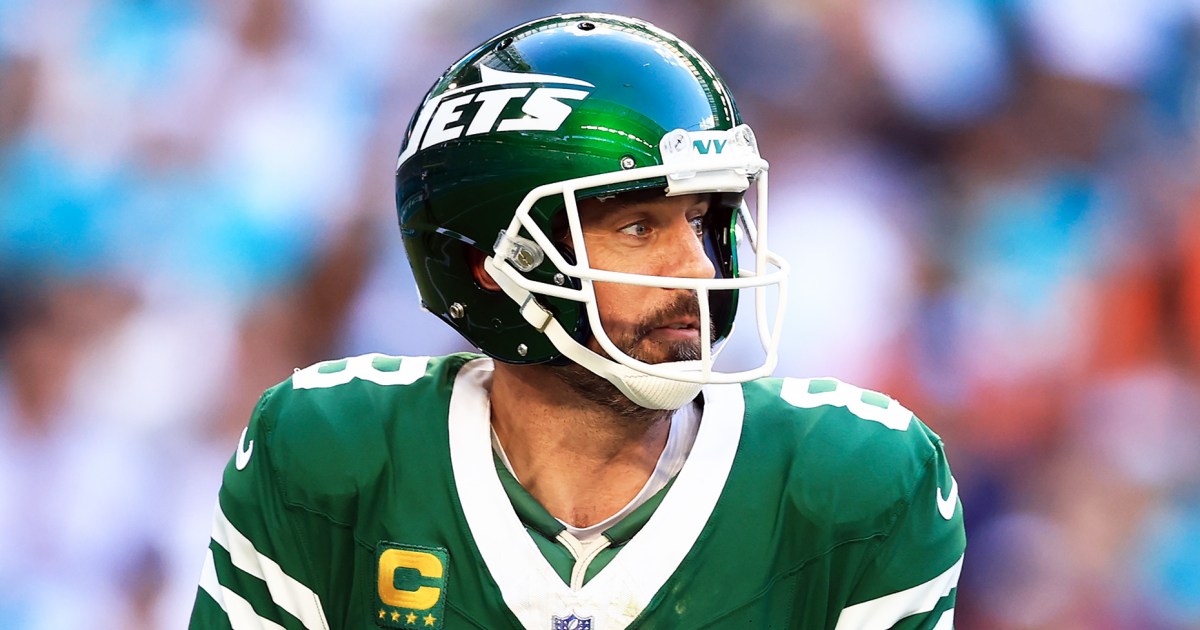 Aaron Rodgers' Most Controversial Moments: A Timeline