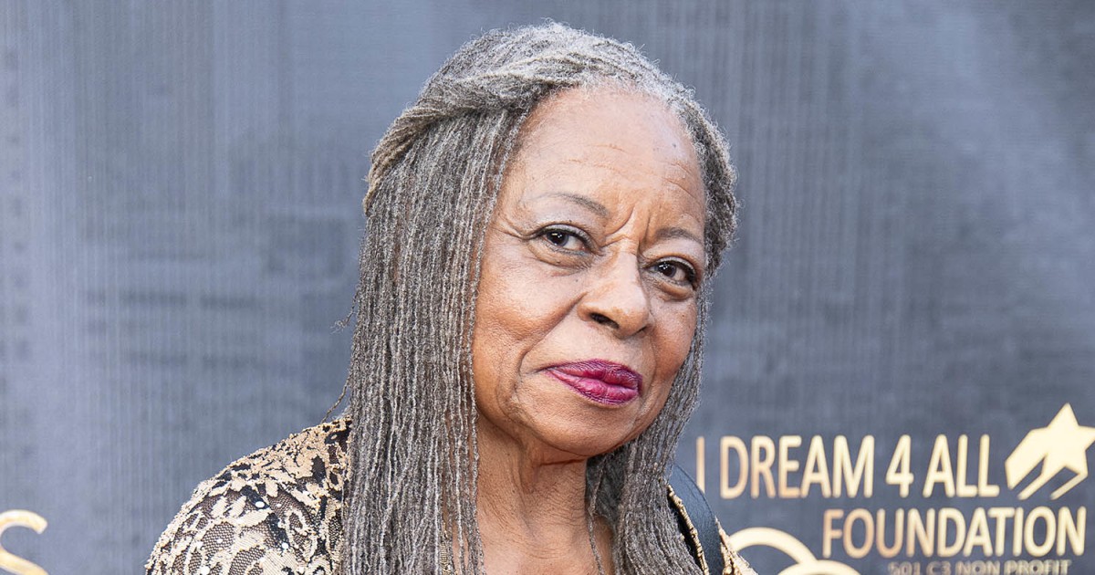Reatha 'Rose' Grey From TikTok's Retirement House Dies at 75