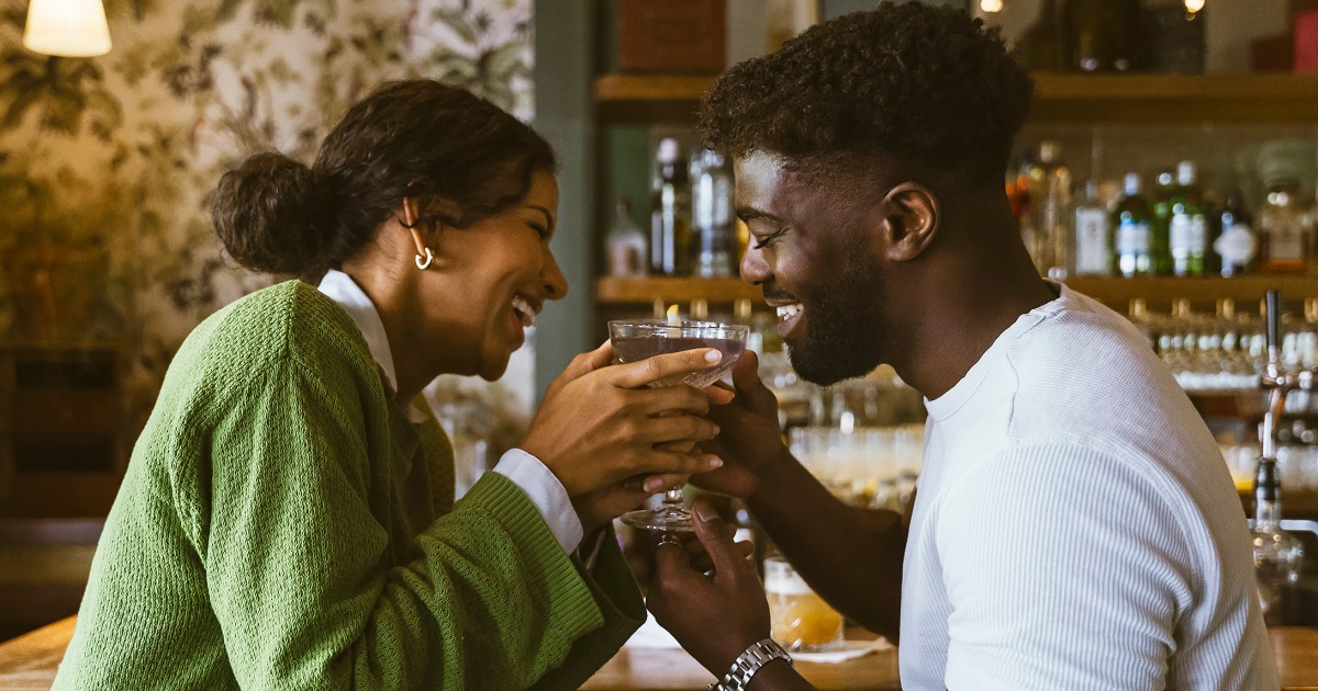 85 Best Rizz Lines to Make Flirting a Breeze