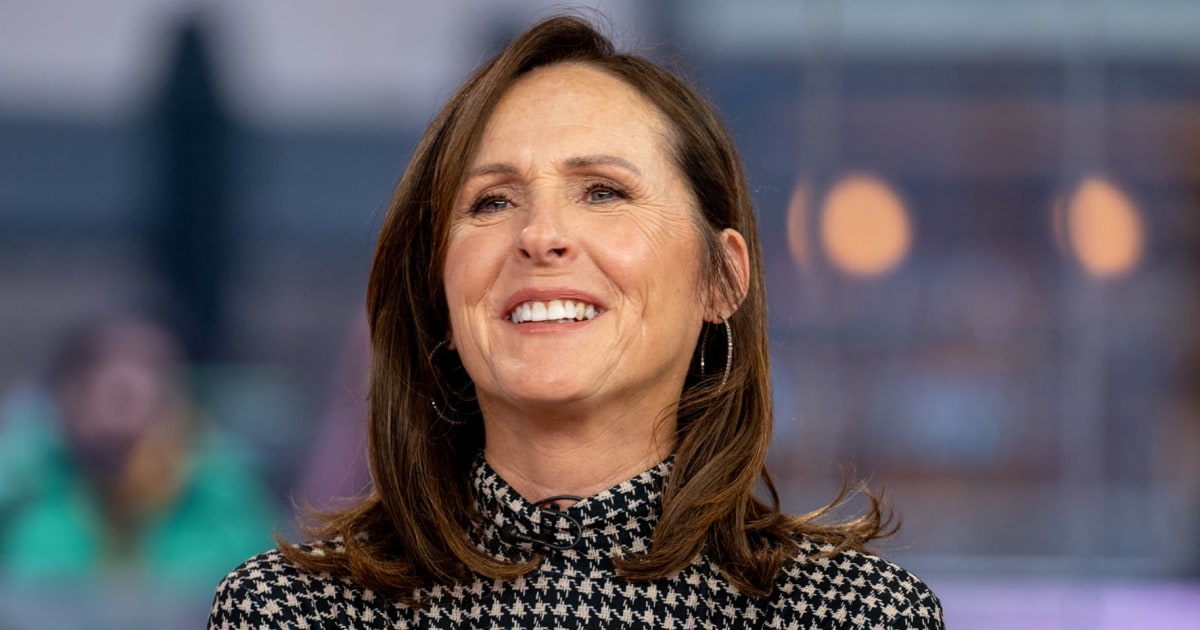 Molly Shannon's Instagram, Twitter & Facebook on IDCrawl