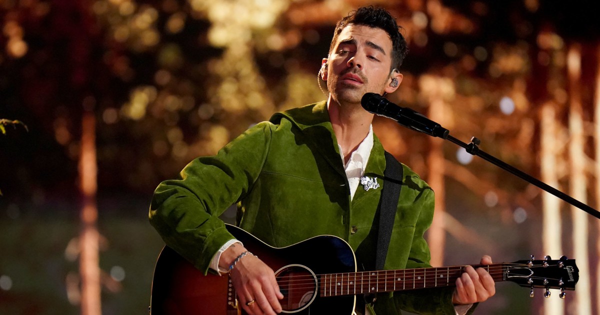 What Is Joe Jonas’ ‘Work It Out’ About? He Explains This 1 Lyric