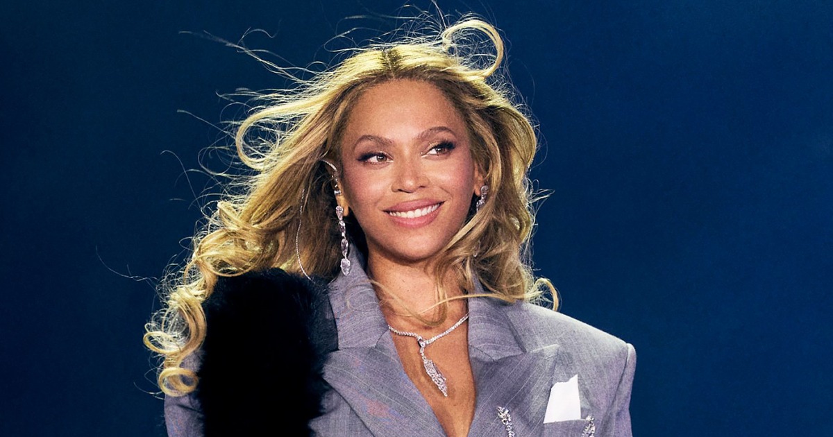 Beyoncé Does 'Once in a Lifetime' Gender Reveal During 'Cowboy Carter Tour'