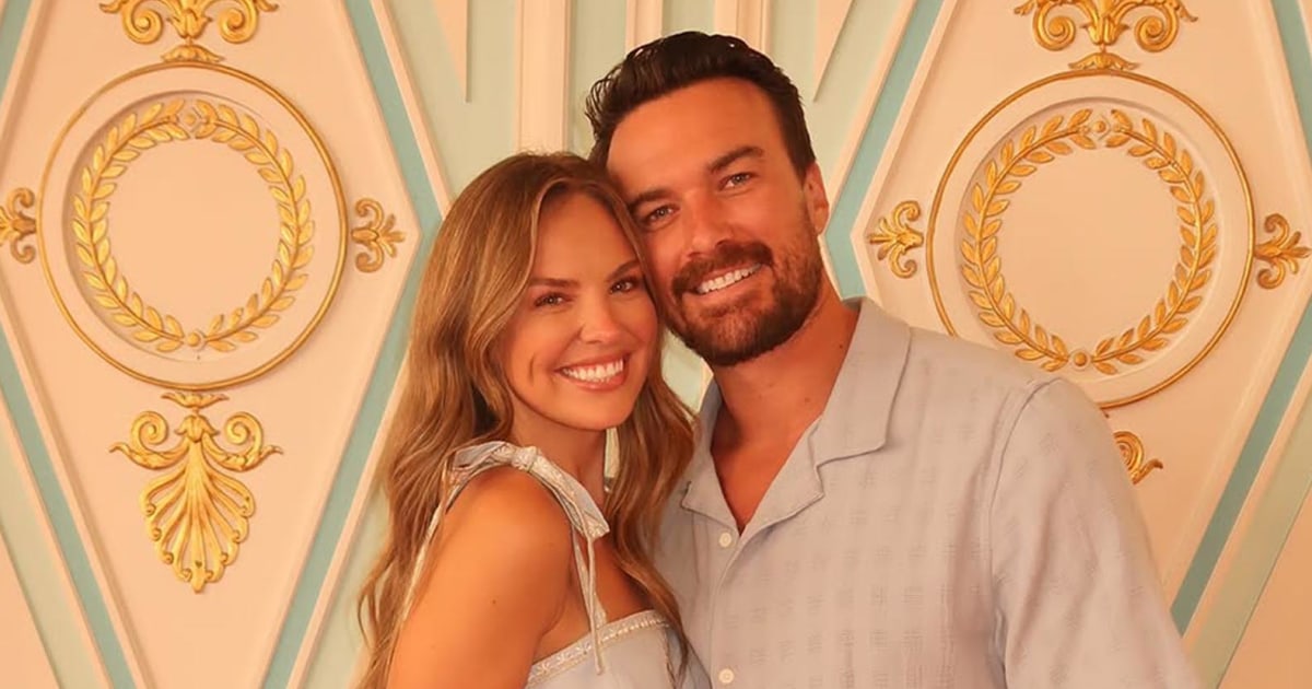 Former 'Bachelorette' Hannah Brown Marries Adam Woolard