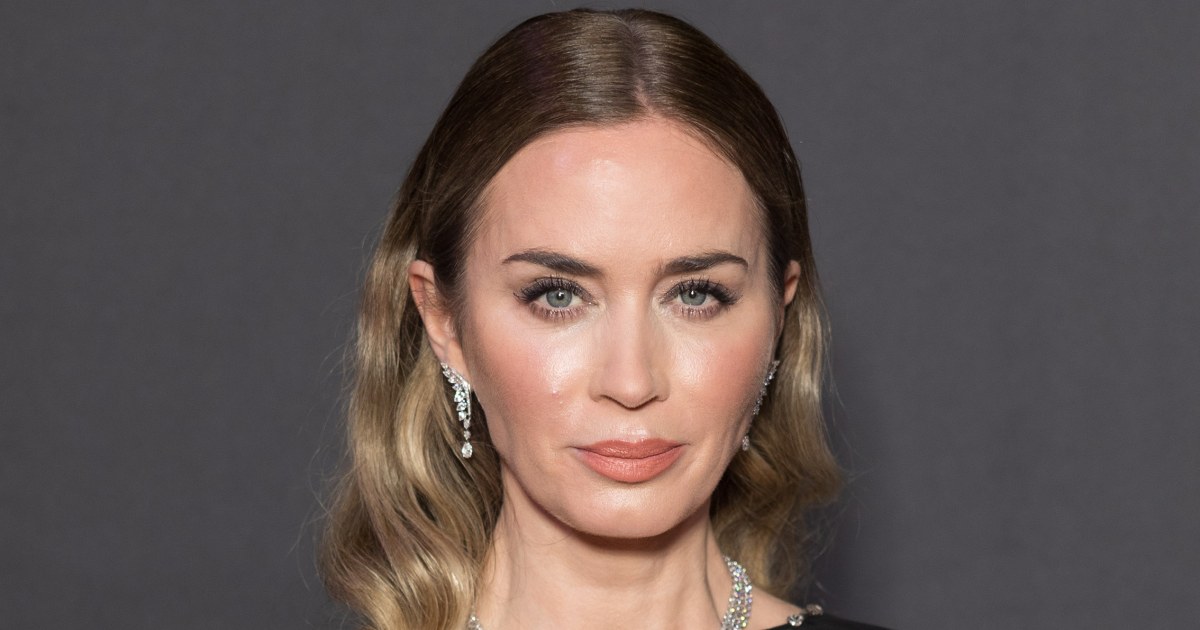 Emily Blunt Debuts Dramatic Blond Bob for 'Devil Wears Prada 2'