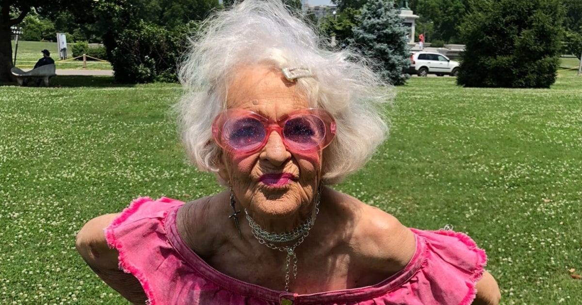 Helen Van Winkle, Instagram Star Known as Baddie Winkle, Dies at 97 - Notiulti