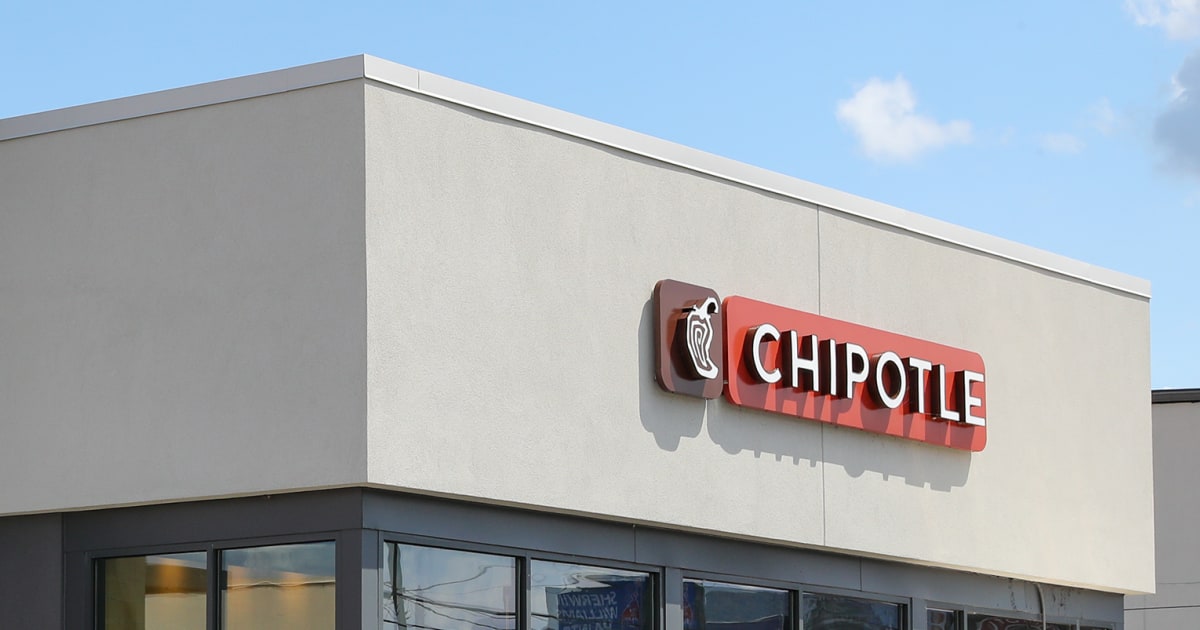Chipotle Launches BOGO Deal for College Football Fans on Sept. 15