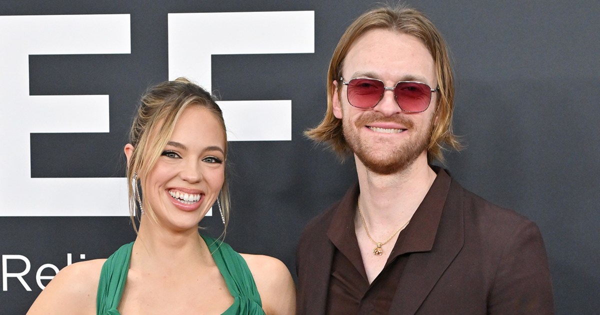 Finneas O'Connell Engaged to Claudia Sulewski