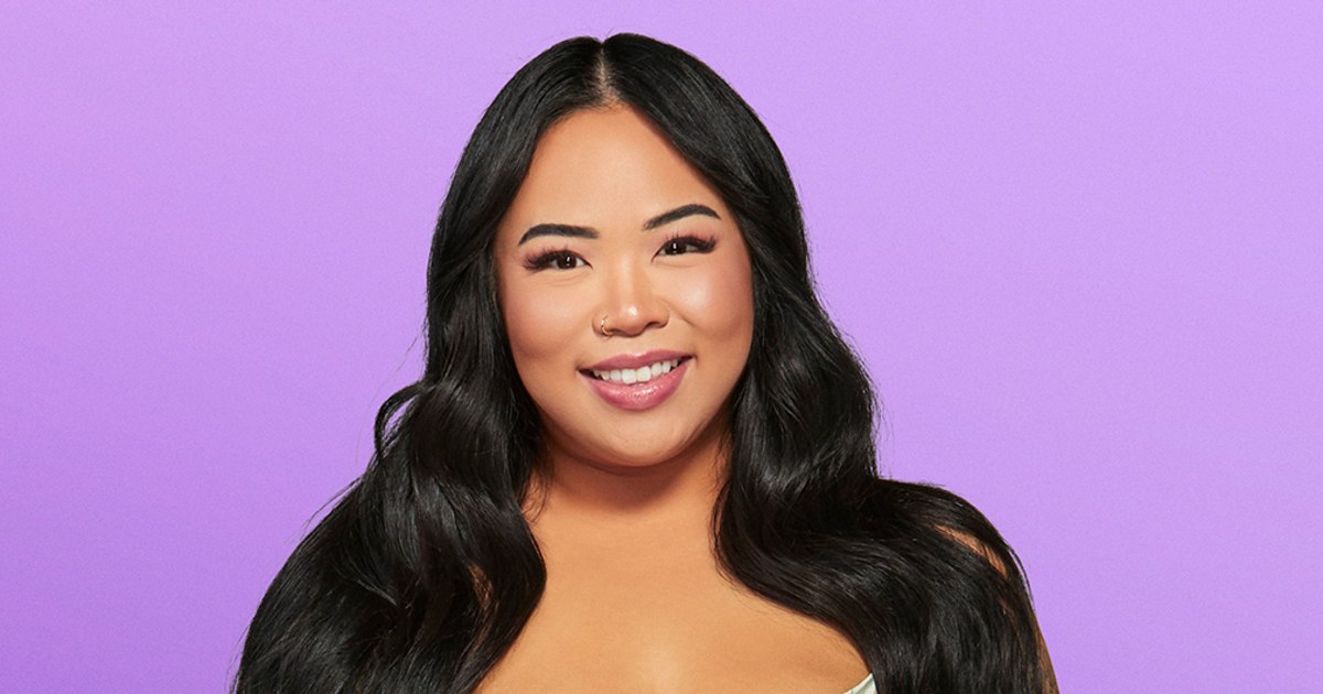 Why Did Anna Leave 'Love Is Blind' Season 9? What She Said