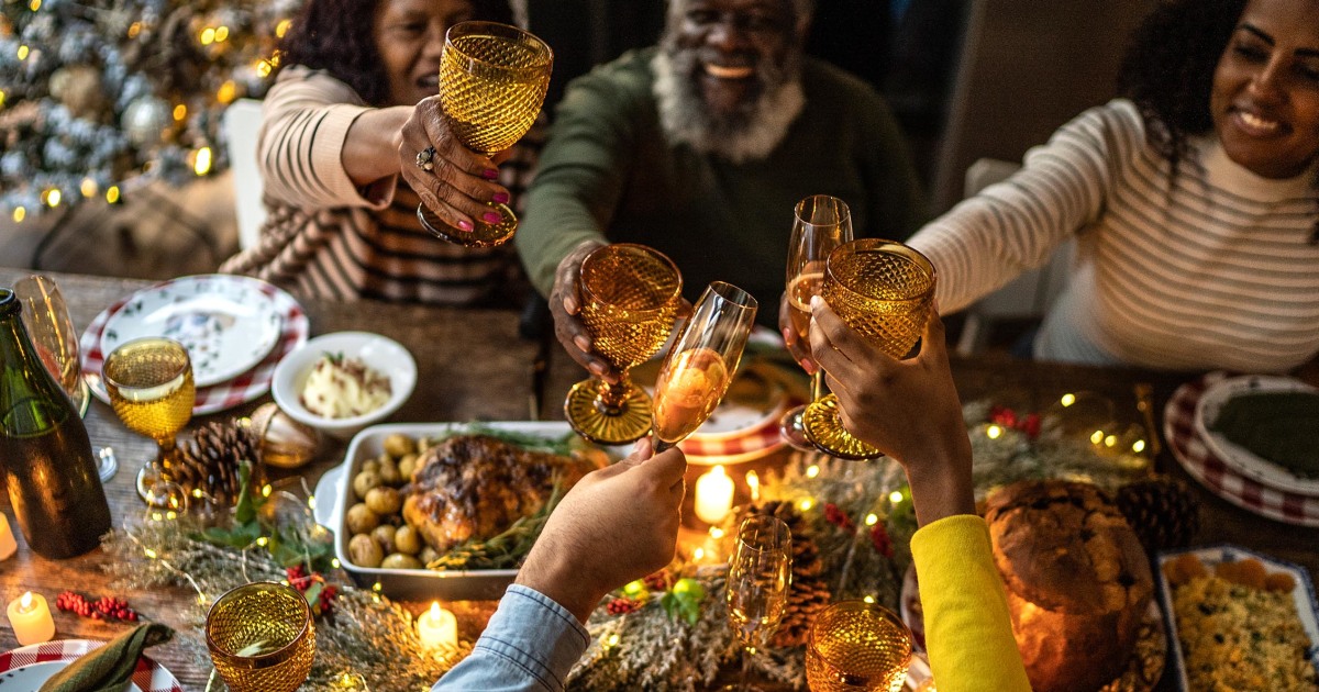 35 Best Christmas Traditions and Fun Activities