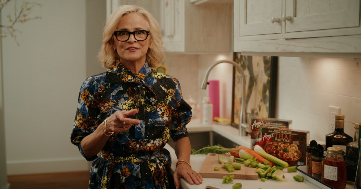 Amy Sedaris Loves to Cook — and Her Brother David Loves to Eat