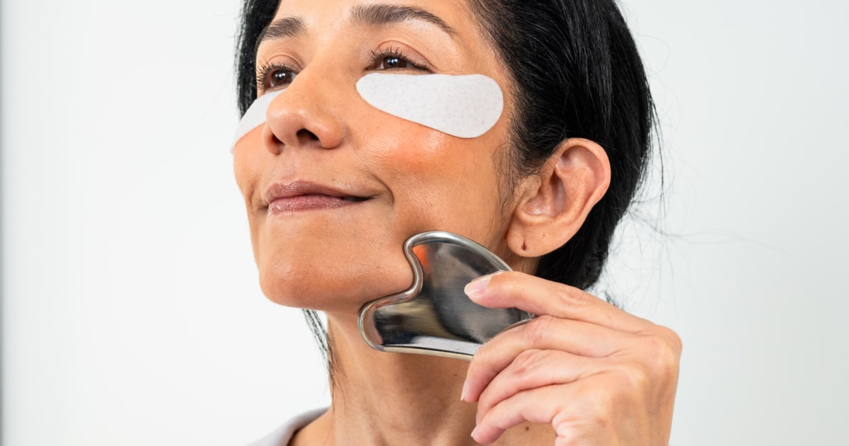 Gua Sha: Benefits, Best Tools to Use and More