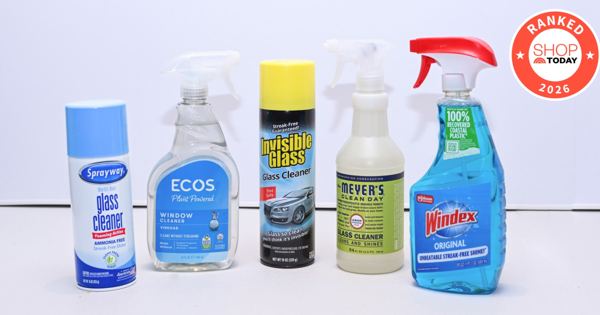 Best Glass Cleaners for Smudges and Streaks, Tested By an Editor
