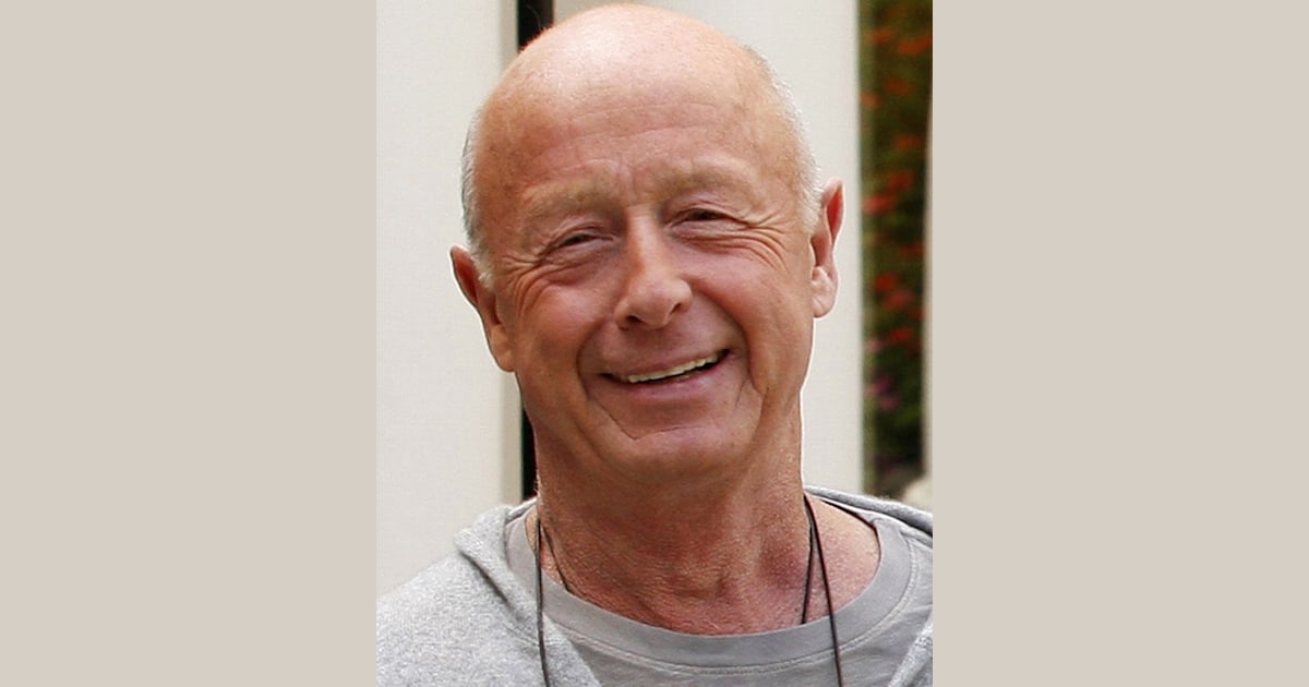 Director Tony Scott cremated; wife will keep ashes