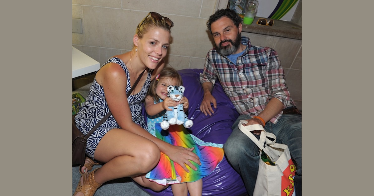 Busy Philipps pregnant with second child