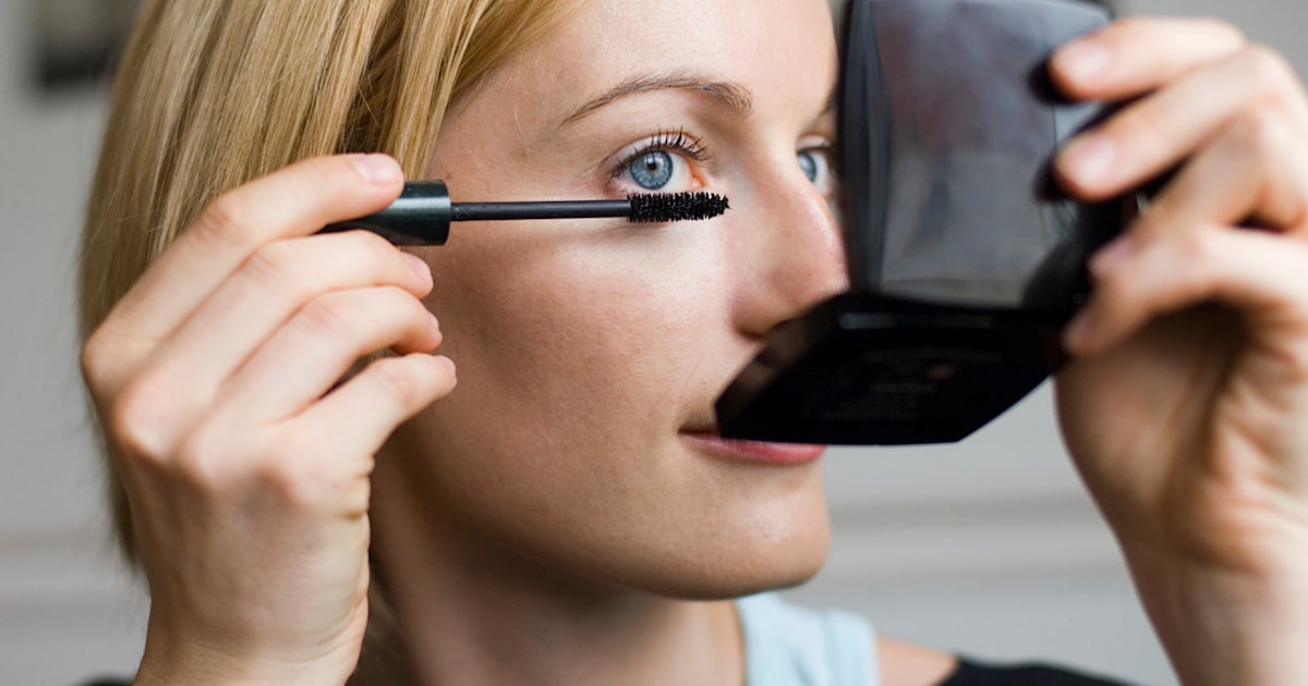 Makeup tricks to hide a hangover