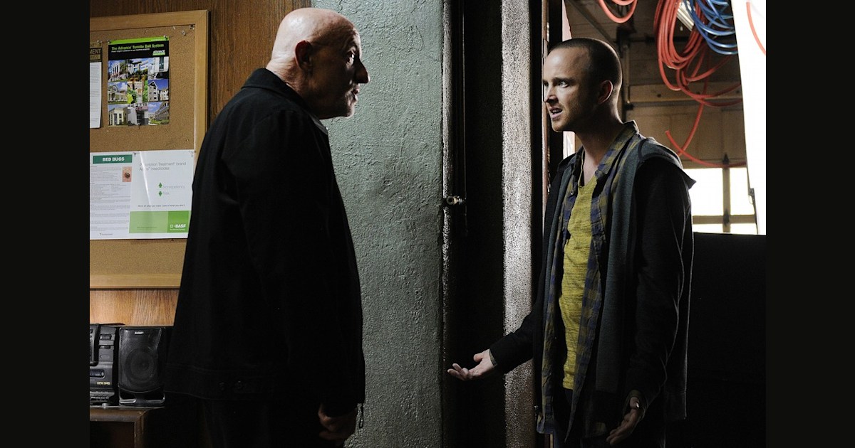 Exclusive 'Breaking Bad' photo: Jesse and Mike face off