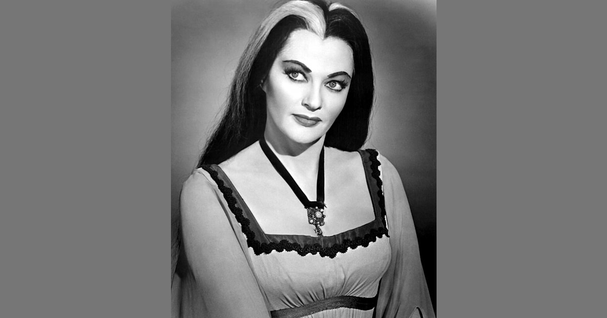 Portia de Rossi to play Lily Munster in reboot of 'Munsters' series