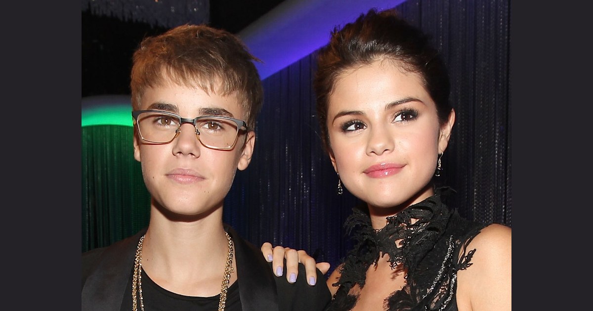 Justin Bieber and Selena Gomez break up, source says