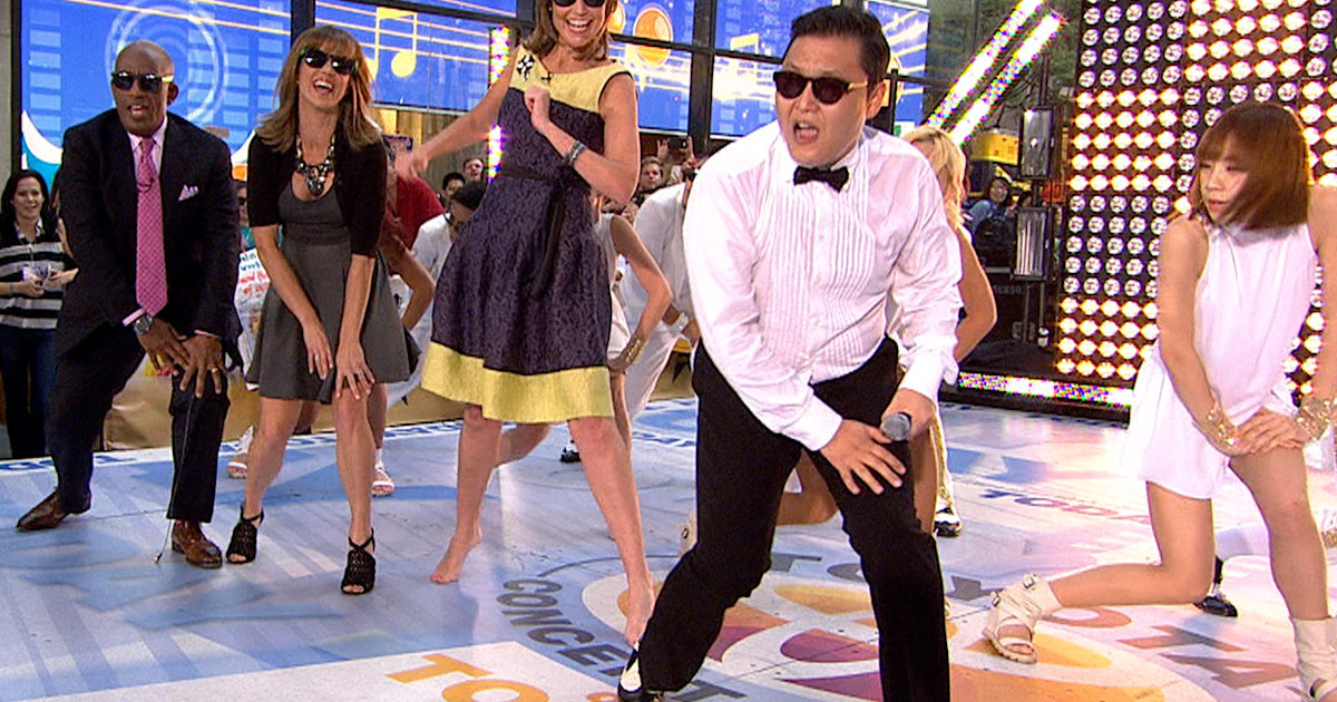 'Gangnam Style' rapper PSY horses around on TODAY