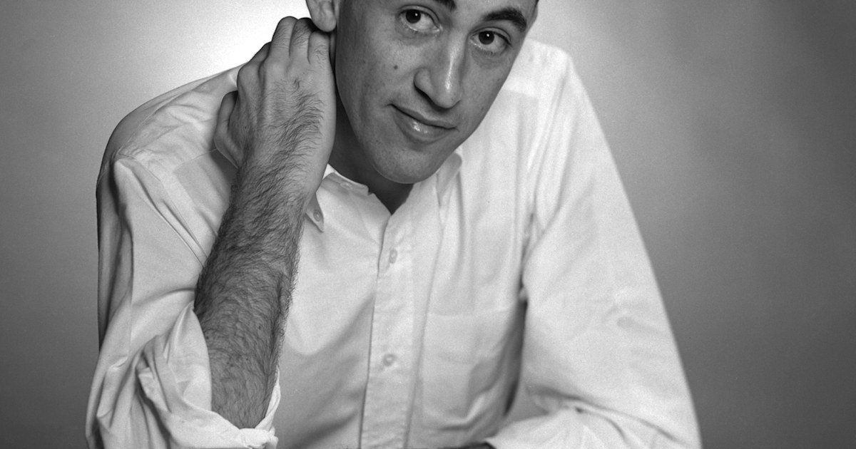 New biography claims more Salinger books will be released