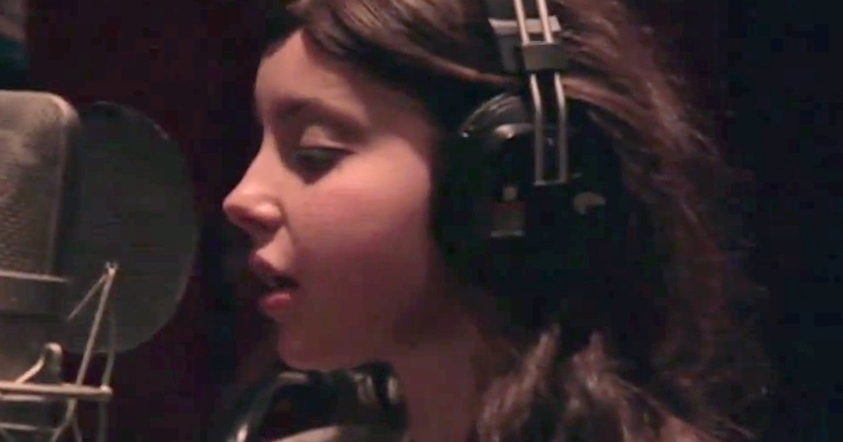 Teen whose 'Roar' cover went viral dies: 'She was so surrounded by love'