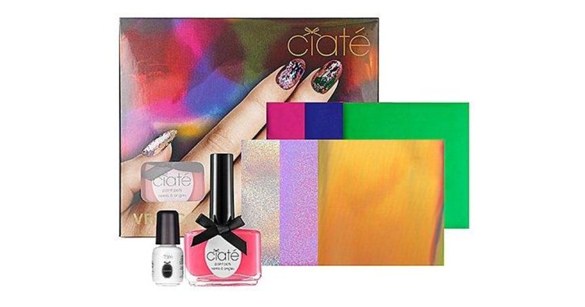 Bobbie's Buzz: Dress up your fingers with new nail art