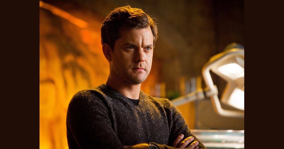 'Fringe' says goodbye with a bittersweet finale