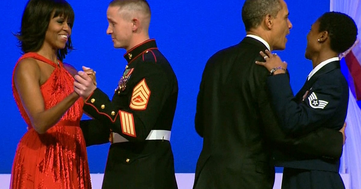 Party time! Obamas make grand entrance at inaugural ball