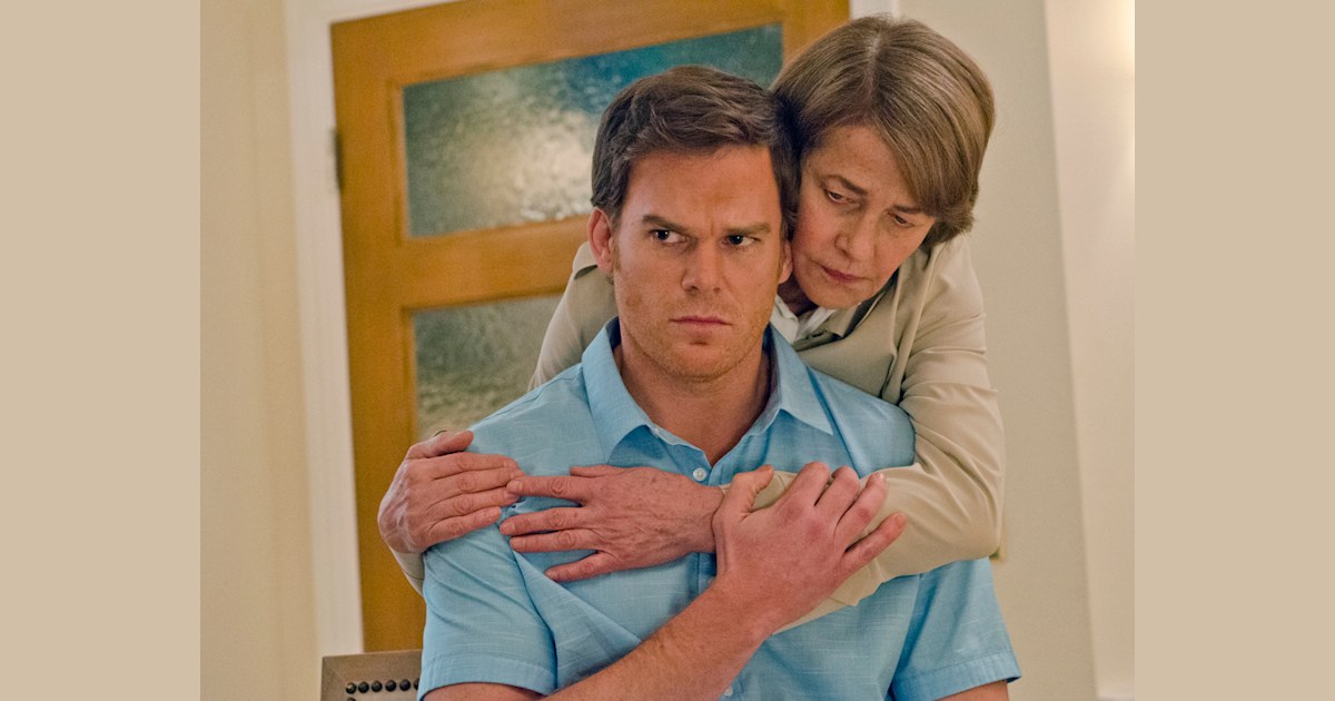 'Dexter' executive producer: Dr. Vogel thinks she's Dex's 'spiritual ...