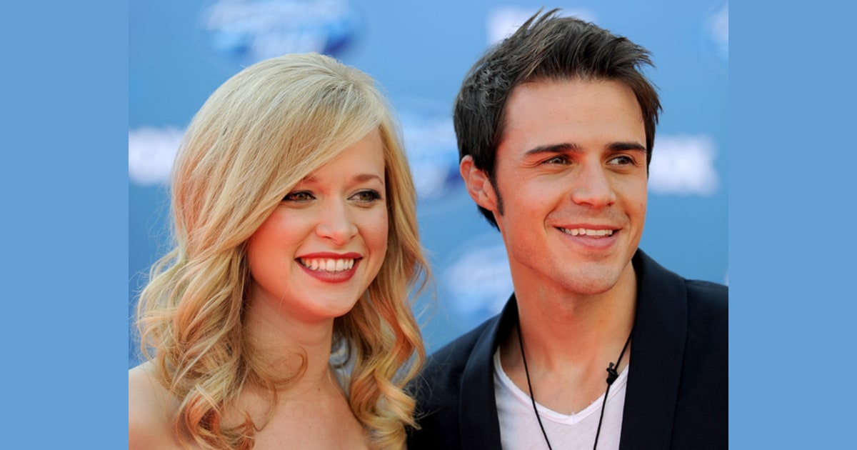 'American Idol' winner Kris Allen welcomes a son