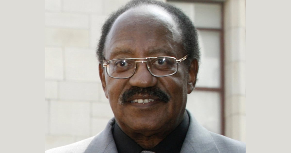 Bobby Rogers of Motown group The Miracles dies at age 73