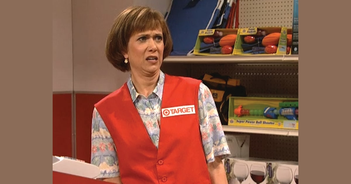Kristen Wiig returns to 'Saturday Night Live' with Target Lady