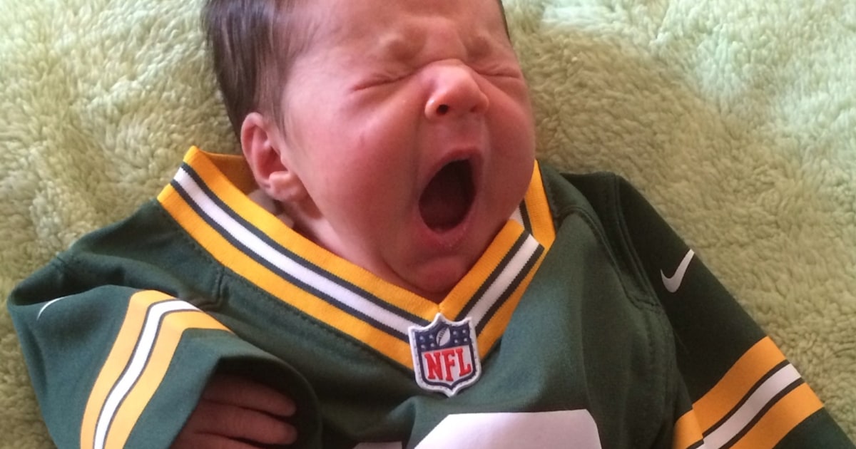 Baby with broken collarbone named after injured quarterback Aaron Rodgers