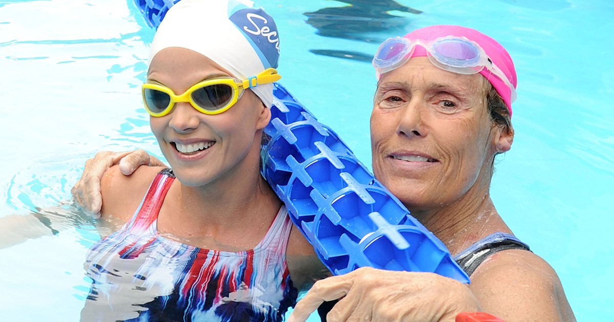 Natalie swims with Diana Nyad to help Sandy victims