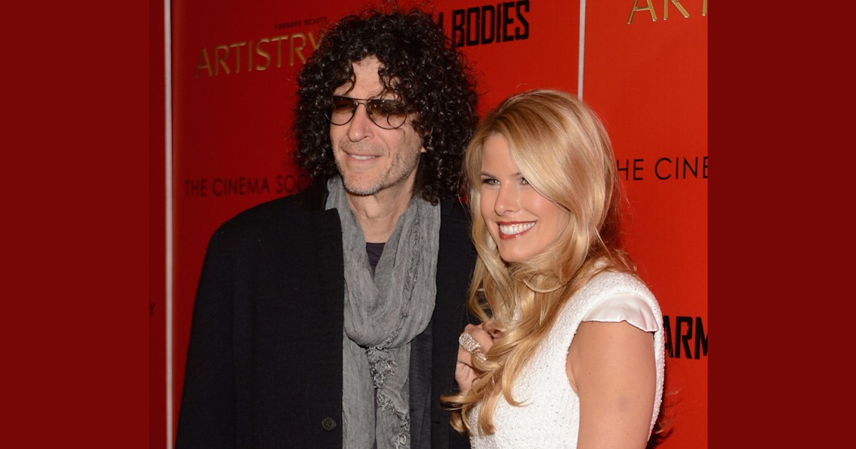 Howard Stern's wife to host first-ever Kitten Bowl