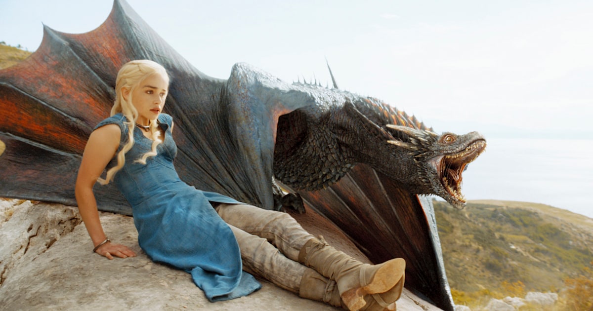 'Game of Thrones' serves up death and dragons