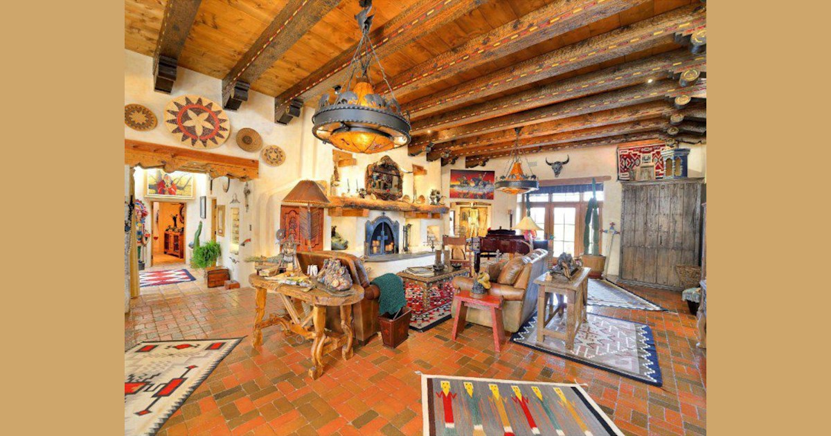 Randy Travis luxury ranch listed for $14.7M