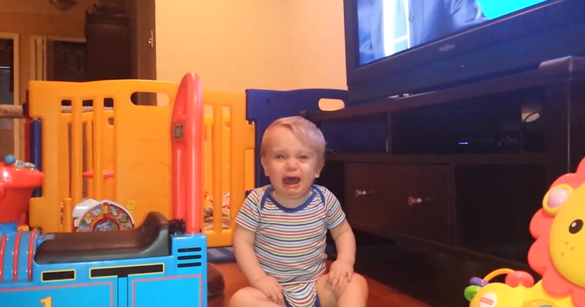 Anchorman angst: 10-month-old is terrified of Brian Williams